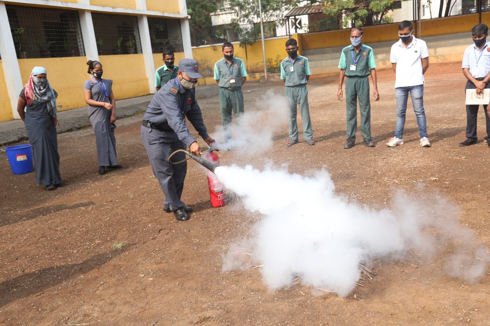 Emergency security guard services